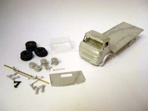 Commer Maxiload Flatbed Long Chassis (130mm Long) | Promod - Dolia ...