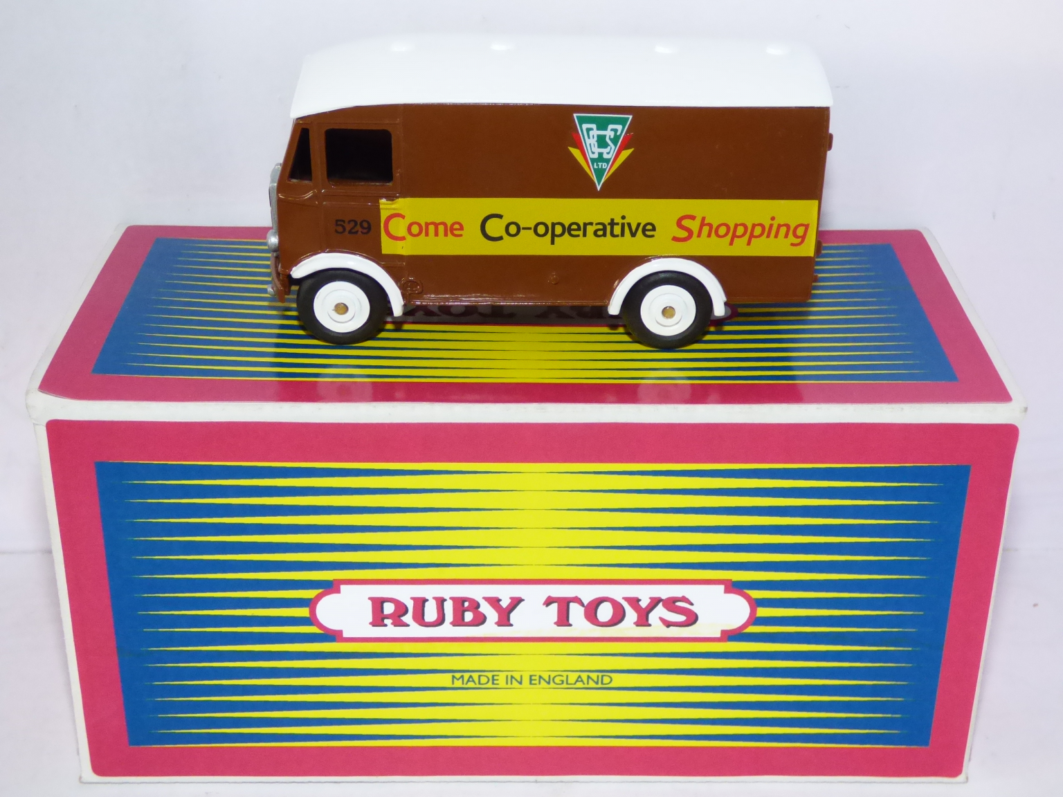 Ruby Toys 1938 Albion Box Van N.I. Co-Operative Society