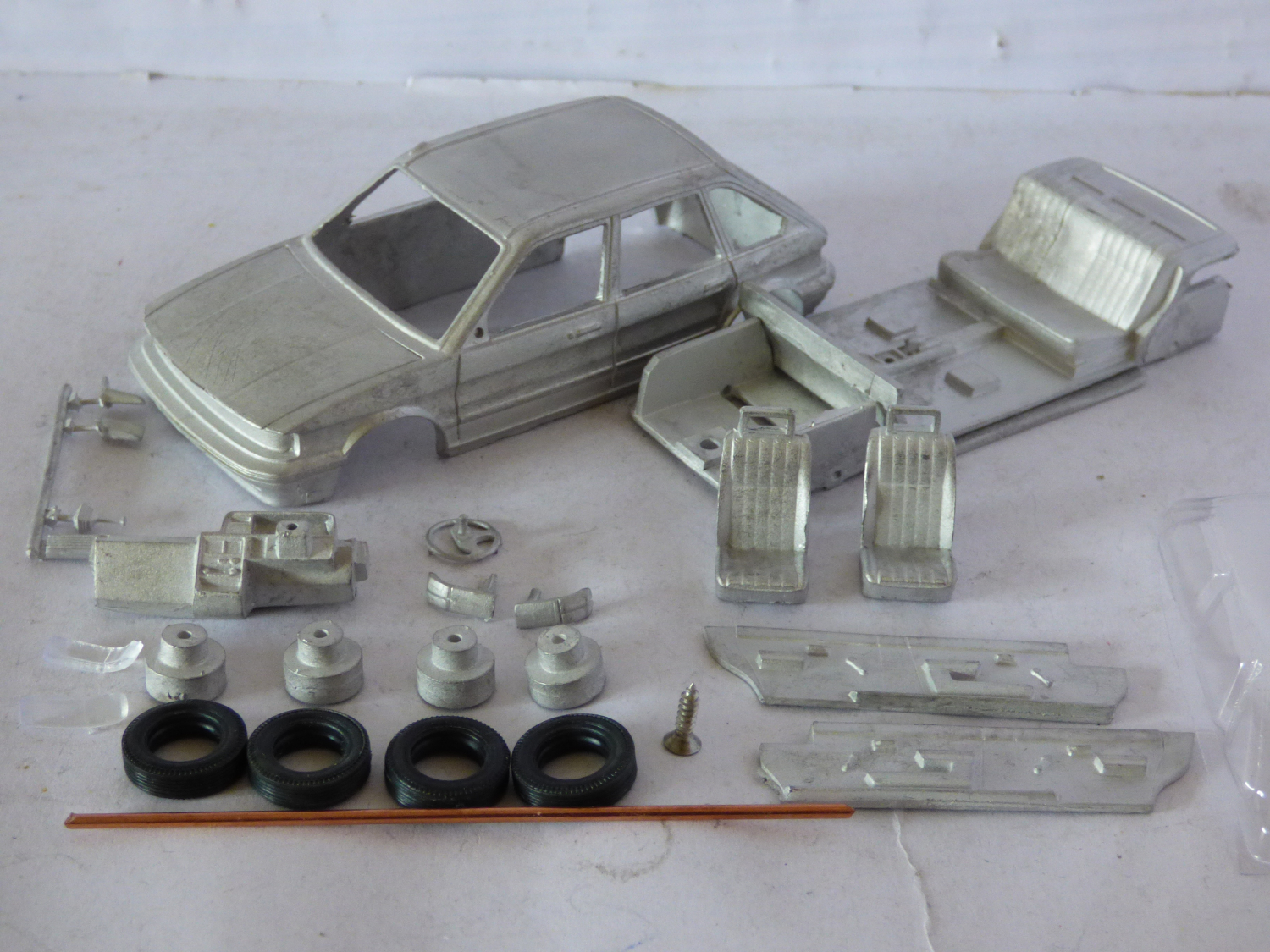 Somerville Austin Maestro saloon car 1:43rd scale kit | Promod - Dolia ...
